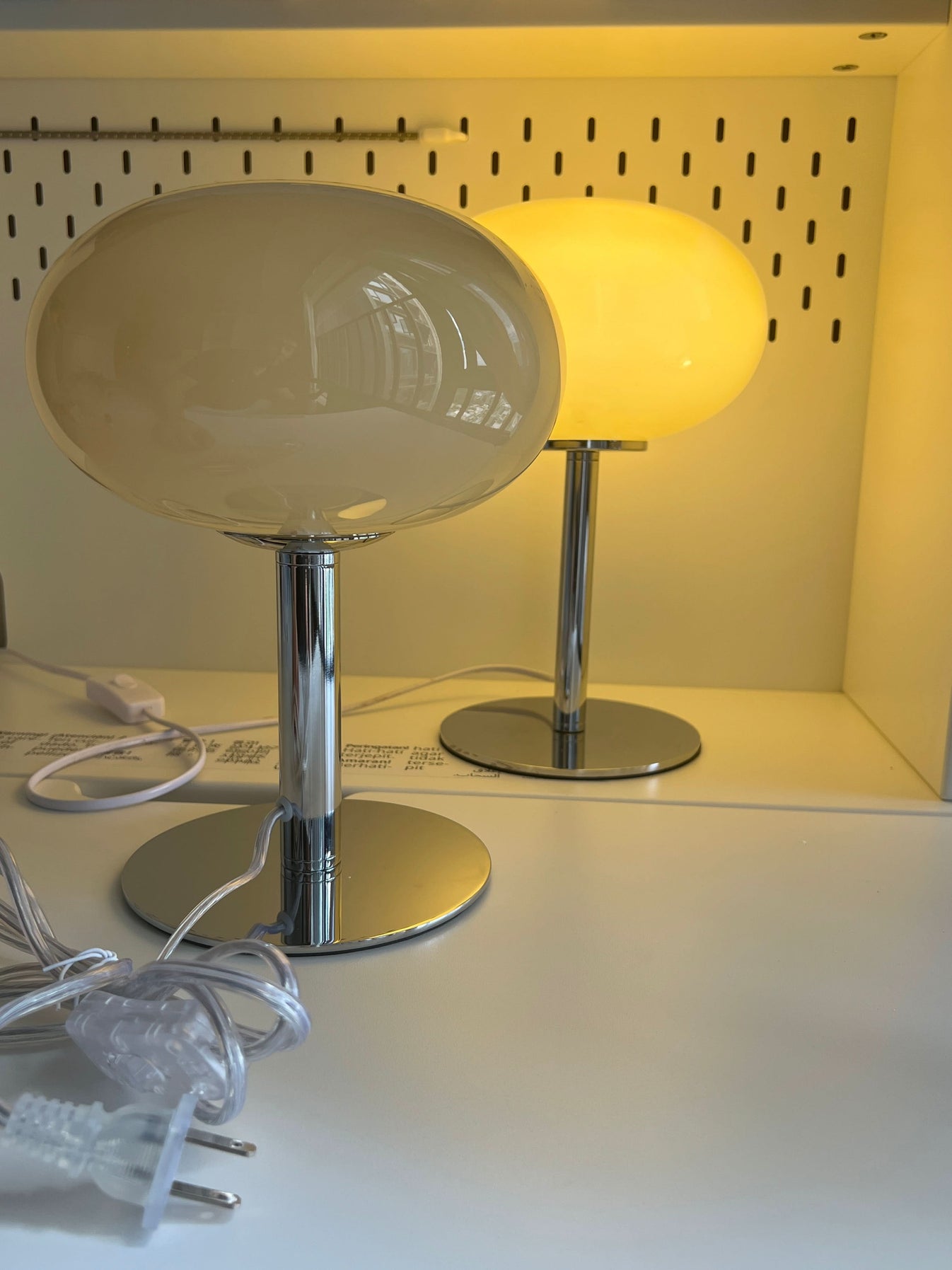 The Lollipop Table Lamp in Memphis-Style Hues – ANICCO LAB
